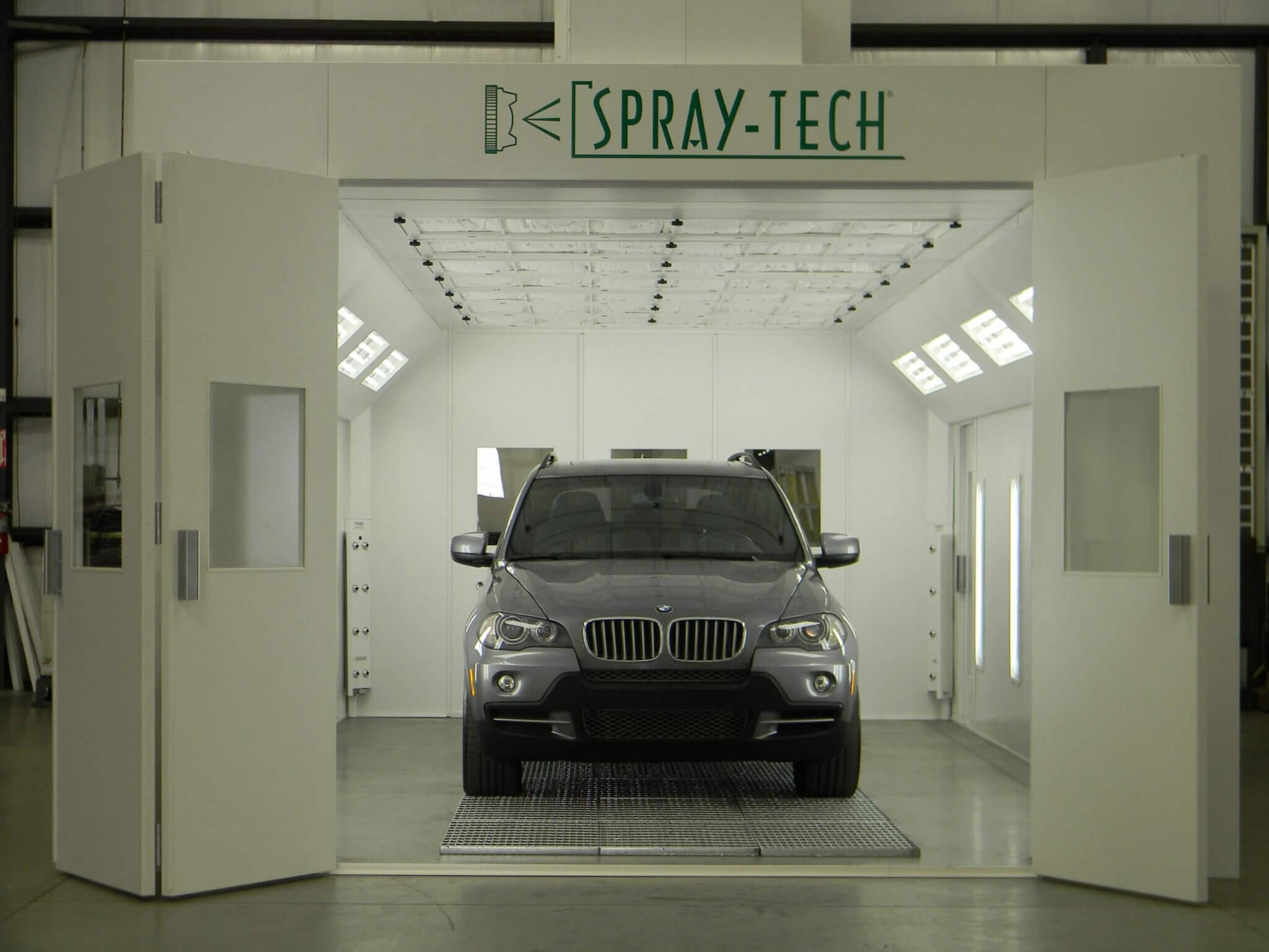 Full Down Draft Paint Booths - Spray Tech